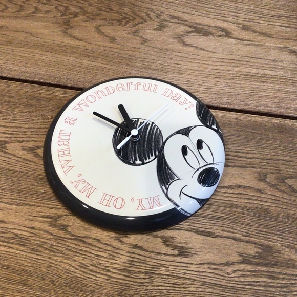 Hallmark | Wall Decor | Hallmark Disney Mickey My Oh My What A ...